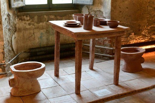 New museum reveals power of poo in Italy
