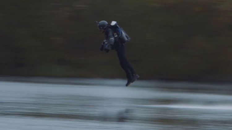 Richard Browning sets world record in jet engine 'Iron Man' suit