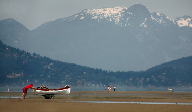 Human Foot Found In Salish Sea, ‪British Columbia‬‬